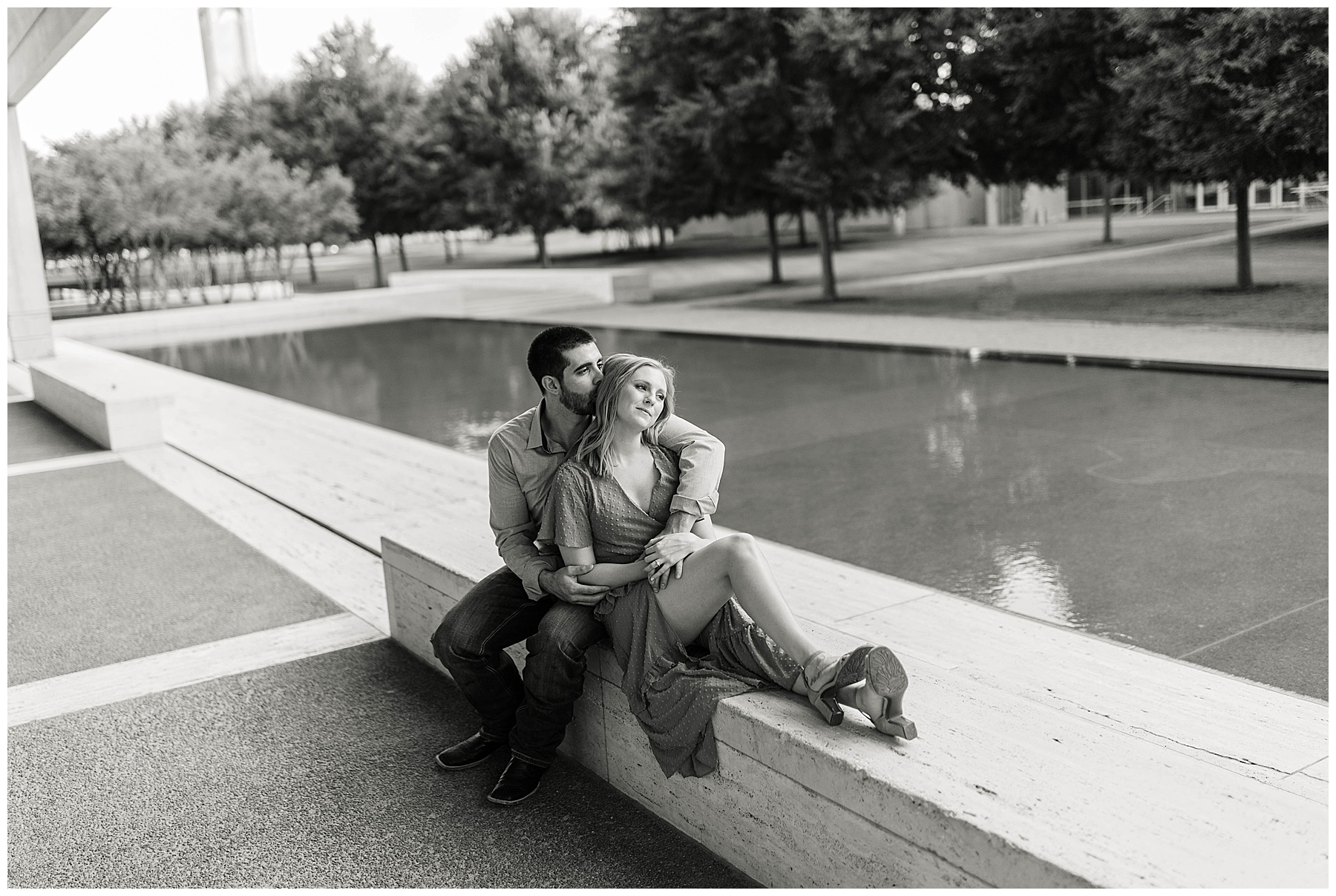 Erika + Justin //Kimbell Art Museum Engagement Session - www ...